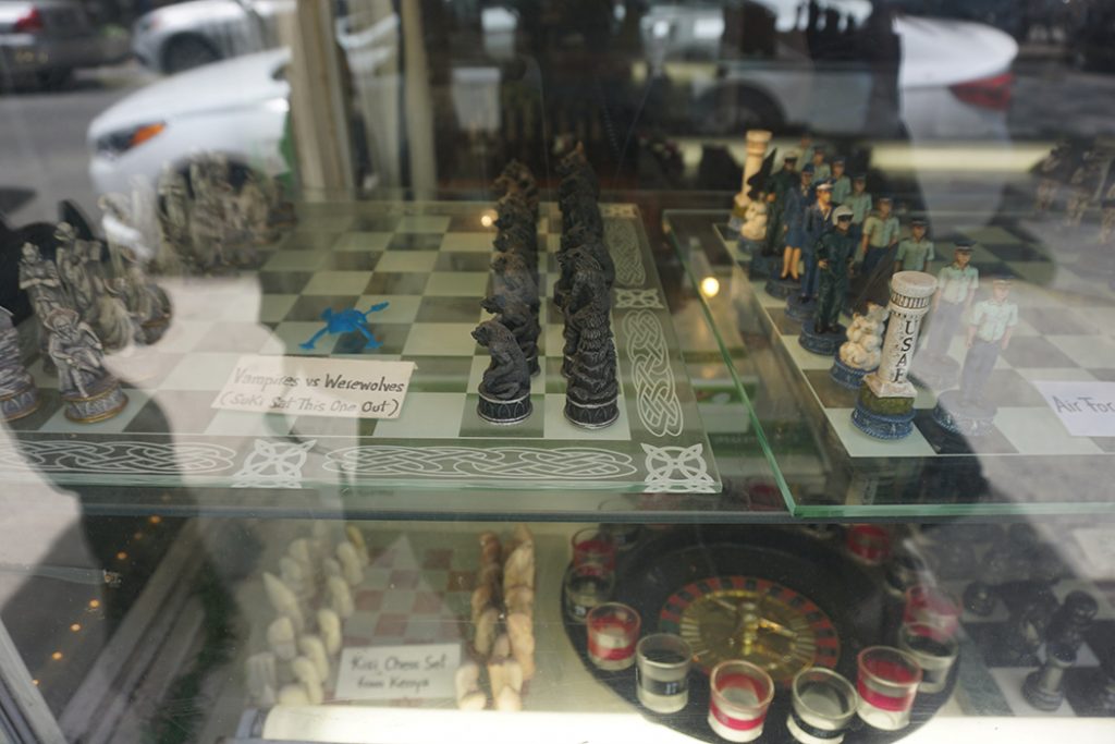 Chess Forum: A Vestige of the City that Loved Chess | Storefront Survivors